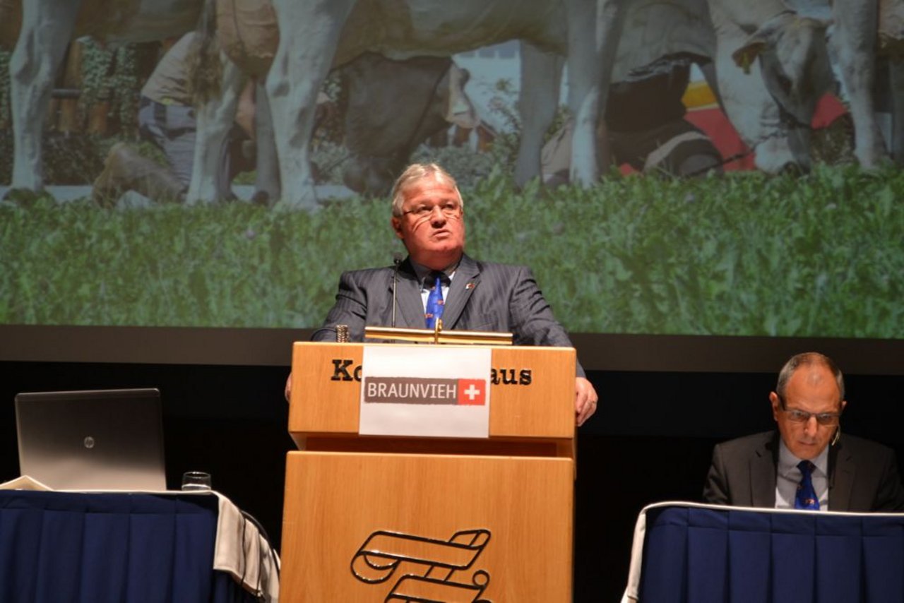 Braunvieh Schweiz: Markus Zemp tritt 2016 ab - bauernzeitung.ch ...