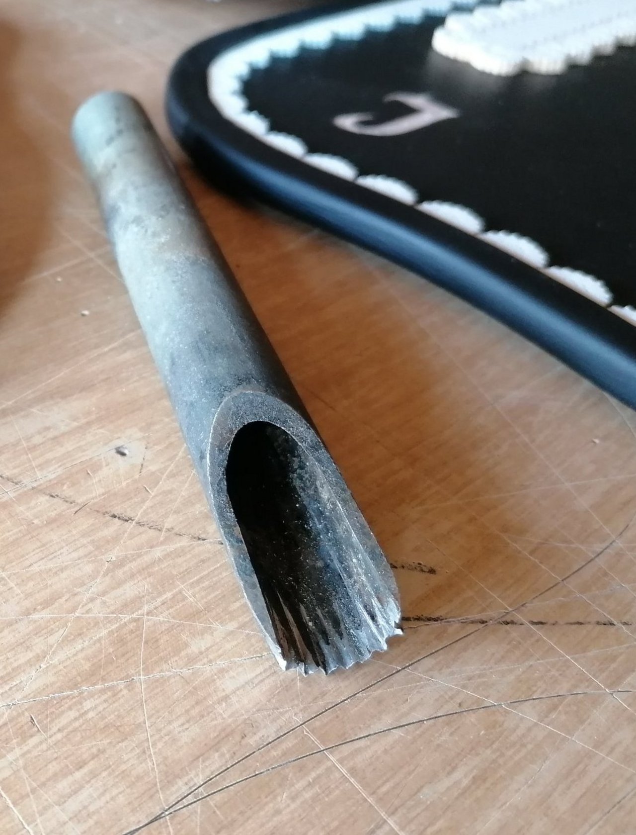 Peter Gauch stellt seit 17 Jahren selber Treichelriemen her – nun gibt ...