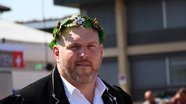 So sieht das Festplakat fürs ESAF 2025 im Glarnerland aus ...