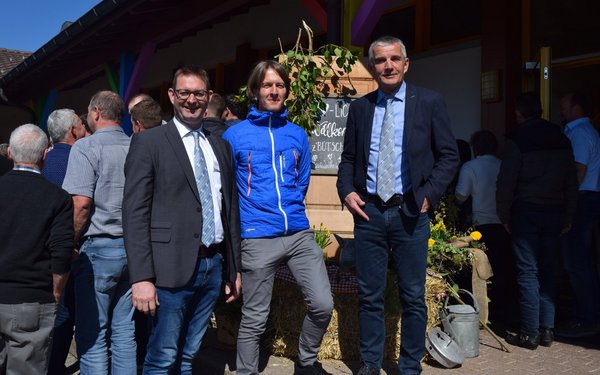 Standing Ovations für den scheidenden Geschäftsführer - bauernzeitung ...