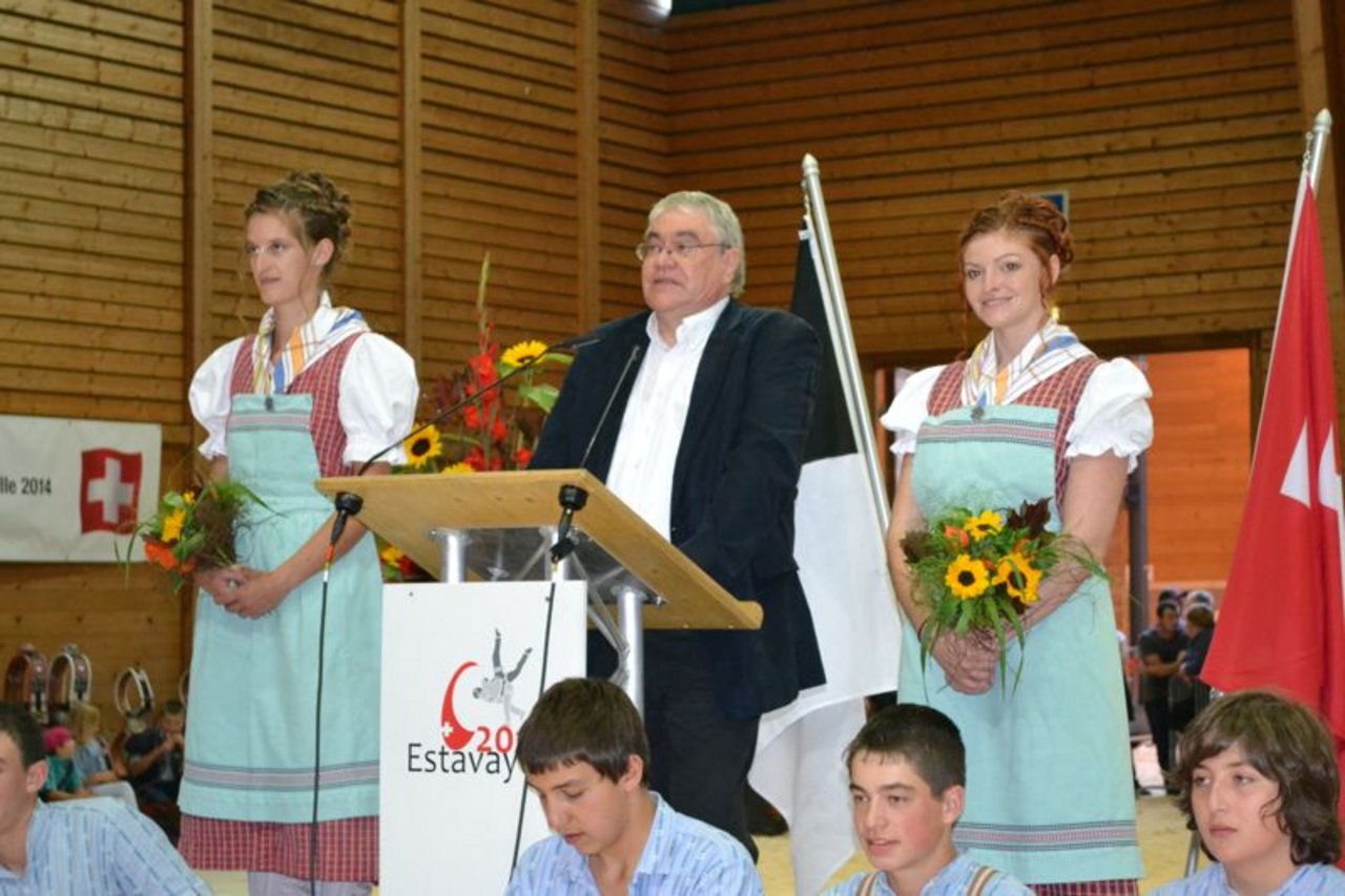 Siegermuni für Estavayer2016 präsentiert - bauernzeitung.ch | BauernZeitung