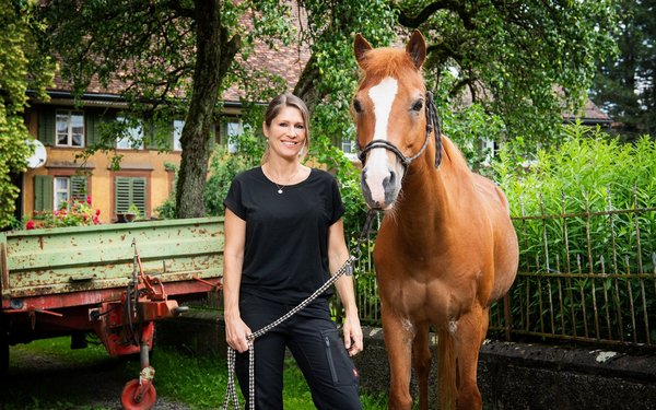 Fabienne Isenegger: «Ich hatte Lust auf ein Abenteuer» - bauernzeitung ...
