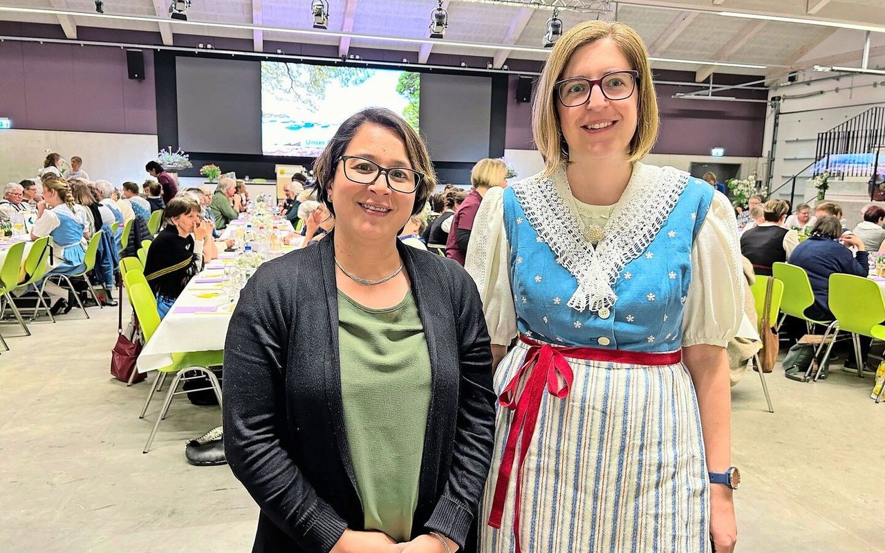 Theres Weber übergibt an Susanne Fuster - bauernzeitung.ch | BauernZeitung