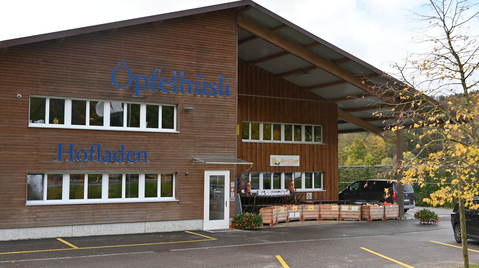 Das erste Jahr als Betriebsleiter ist fast geschafft – Obstproduzent David Lüthi blickt zurück ...