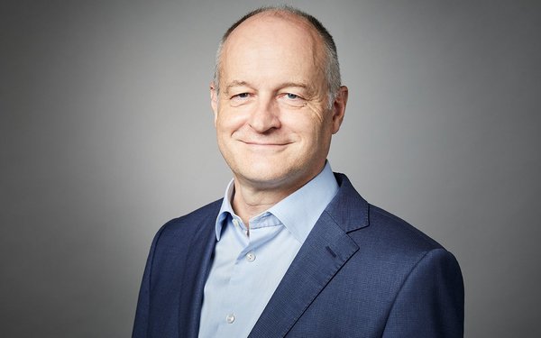 Vorzeitiger Ruhestand: Heinz Mollet verlässt die Fenaco - bauernzeitung ...